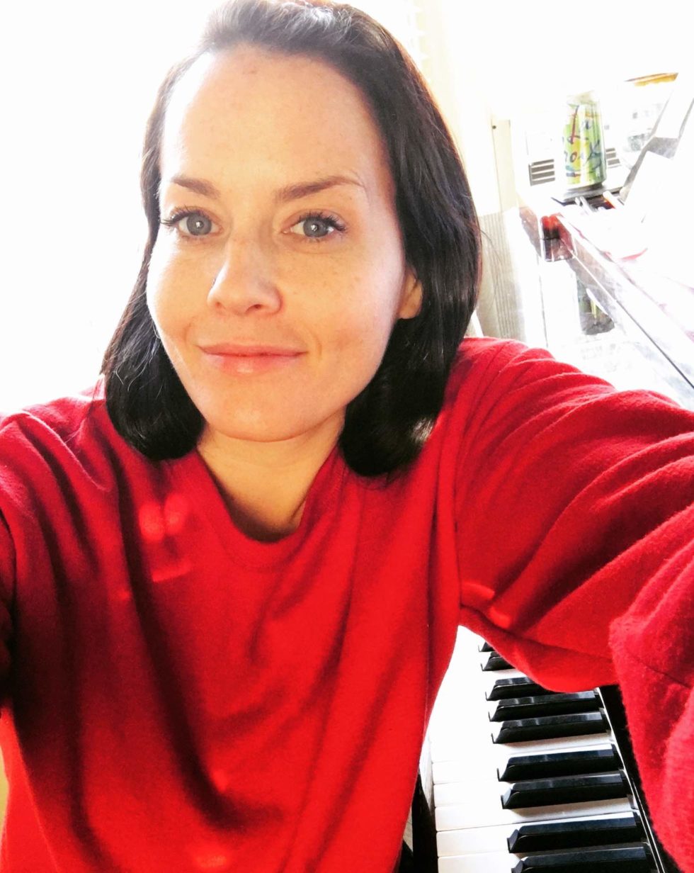 Katie Riggs – A Singing Teacher That Inspires - insidewink