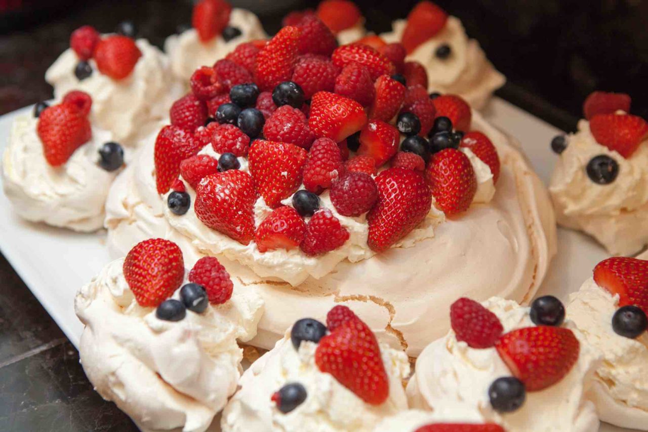 Jean’s Pavlova Recipe Celebrates the 4th! - insidewink